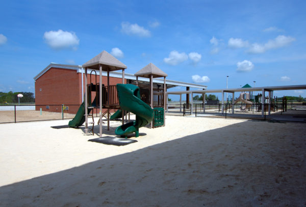 Playground equipment at Sawgrass Bay Elementary School - Clancy & Theys ...